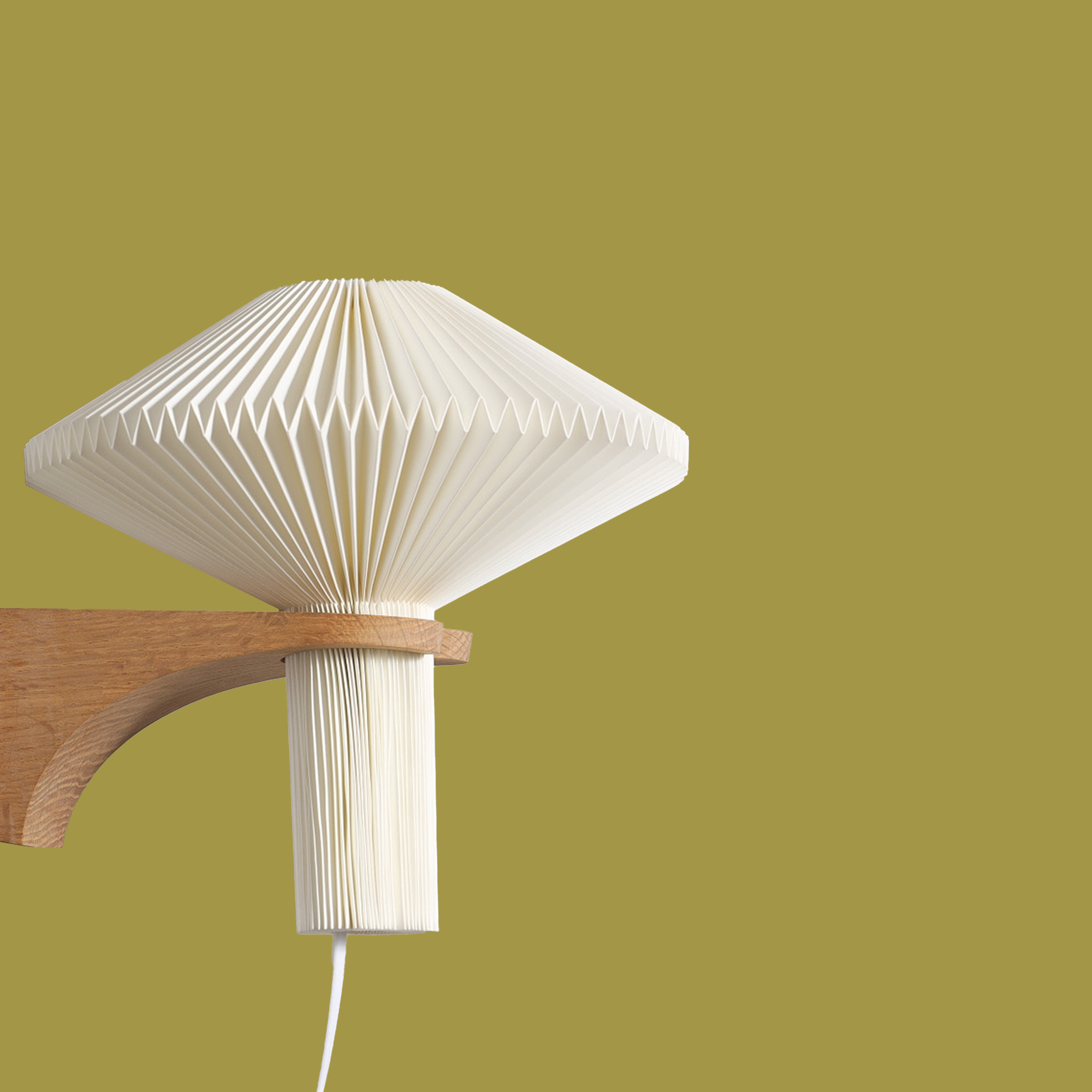 Le Klint 204 "The Mushroom" Wall Lamp – Composition