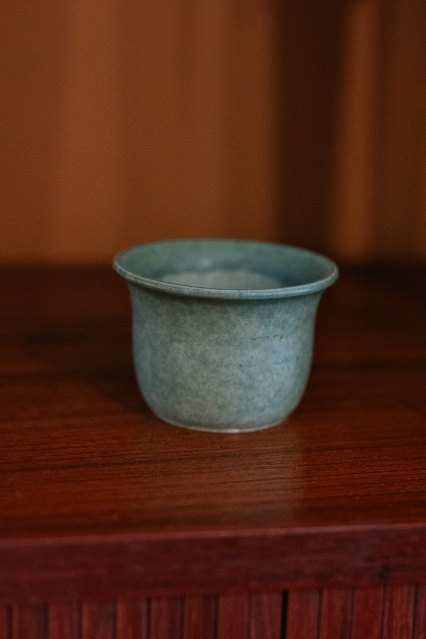 Petite Mint Green Bowl – Composition